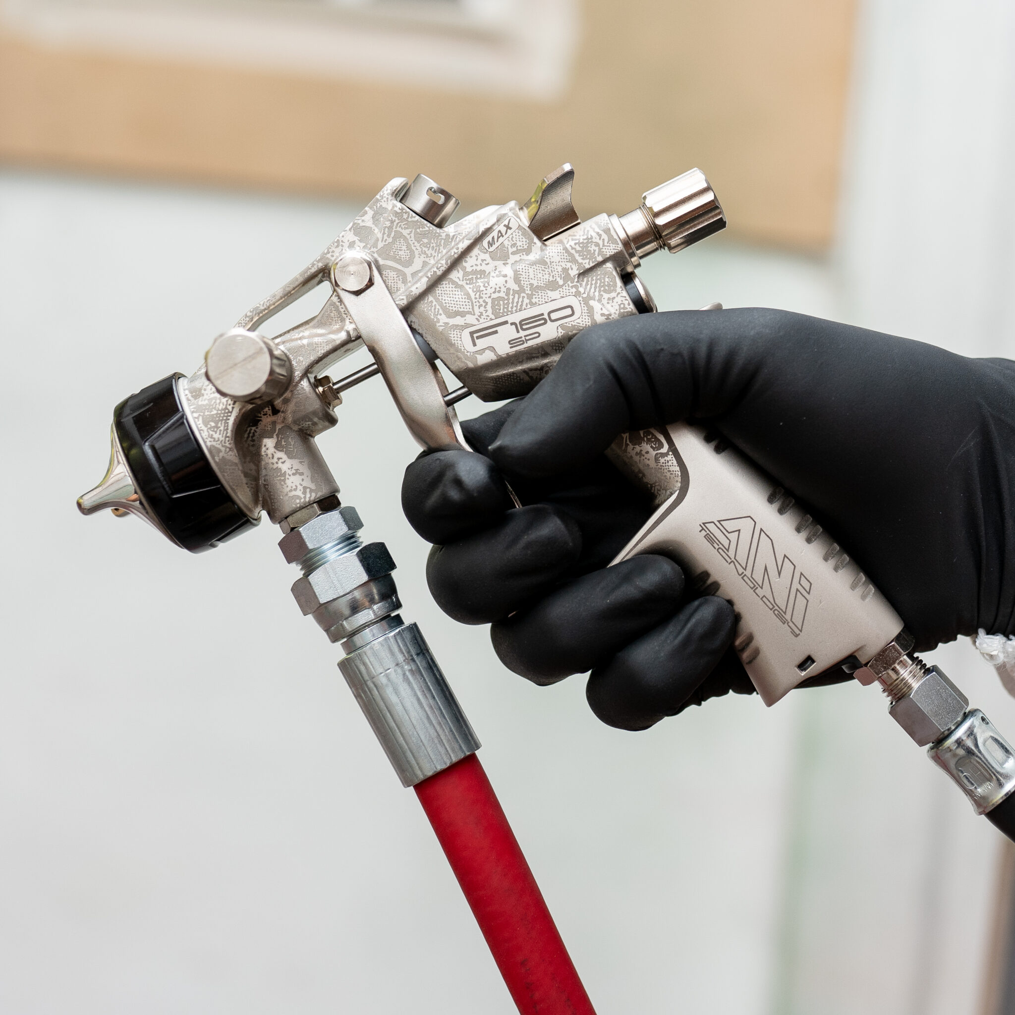 Choosing the right spray gun for your paint?